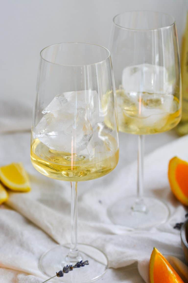 Easy Lillet Blanc Spritz - Earthly Provisions